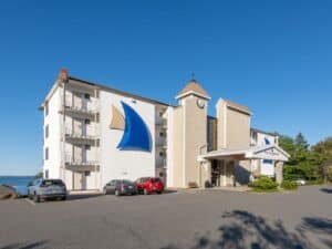 Maine’s 15 Best Oceanfront Hotels & Resorts You Need to Visit Right Now