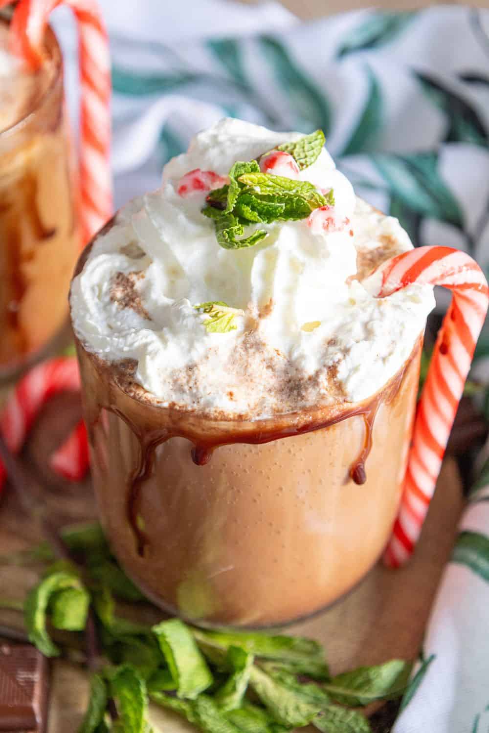 How to Make Festive Peppermint Hot Chocolate That Rivals Your Local ...