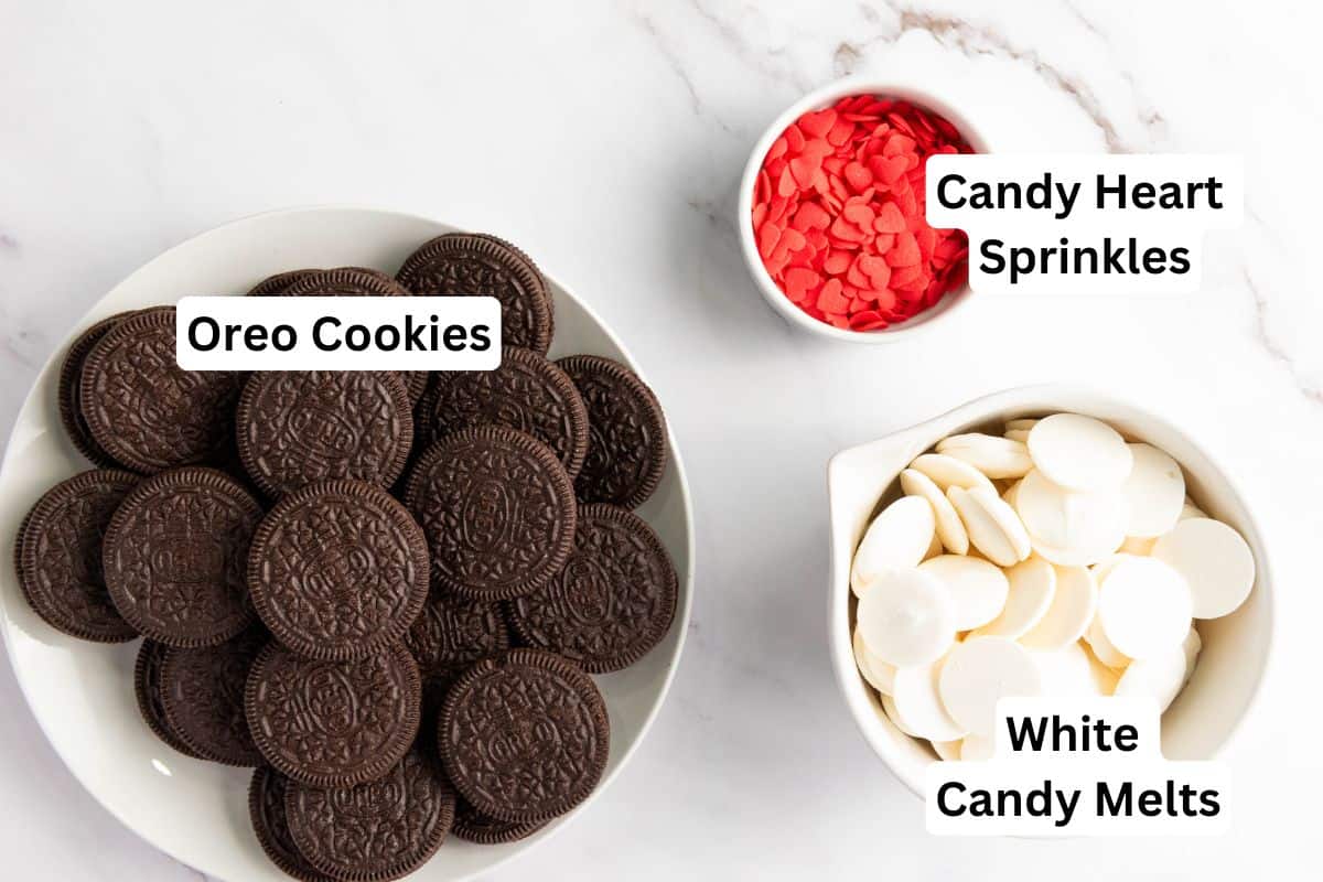 Adorable Valentine’s Oreos You Can Make in Minutes