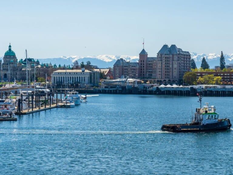How to Catch The Perfect Ferry Ride From Seattle to Victoria