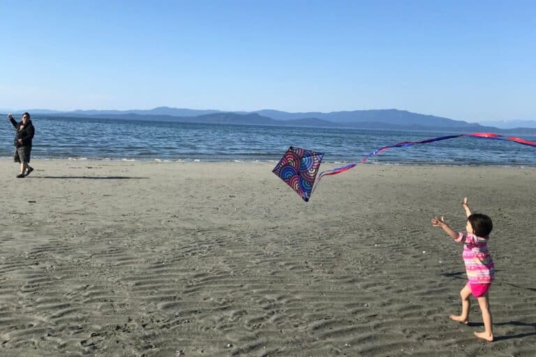 35+ Kid-Friendly Beach Activities For The Ultimate Beach Day