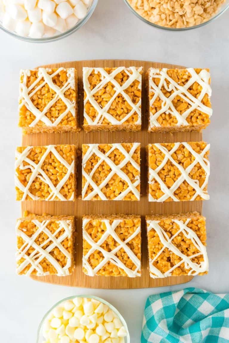 25+ Fall Finger Food Desserts That Will Wow Every Crowd