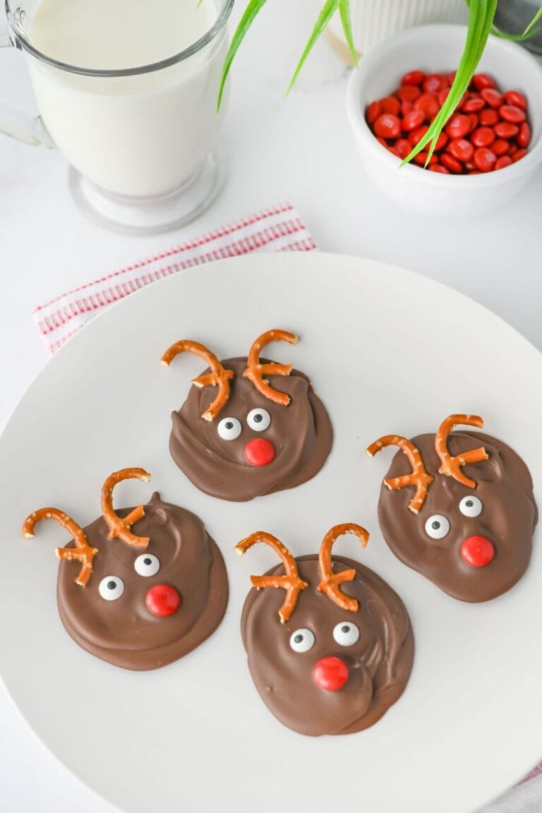15+ Cute Reindeer Snacks for Kids